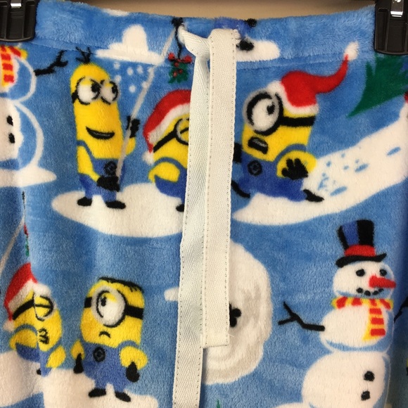 Universal | Intimates & Sleepwear | Despicable Me Minion Soft Fleece ...